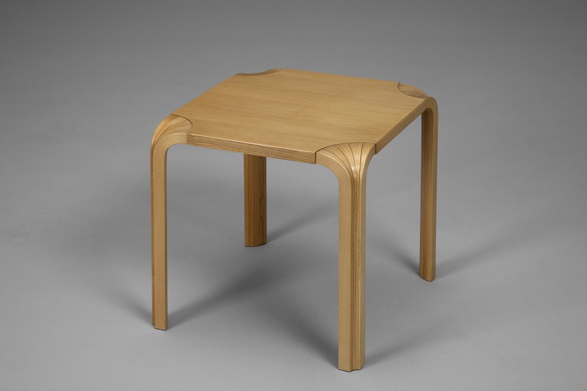 Alvar Aalto – Fan Leg Table or Stool - Jackson Design