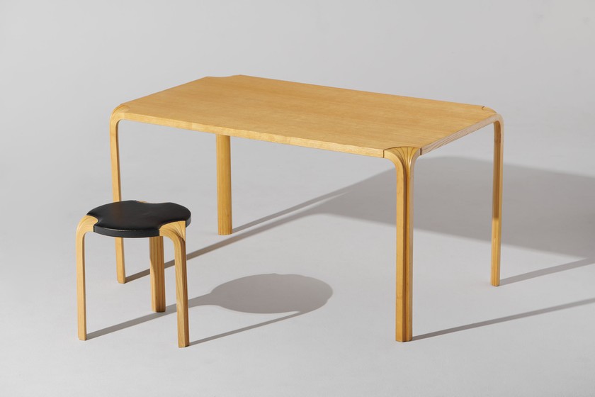 Alvar Aalto – 'Fan Leg' Dining Table - Jackson Design