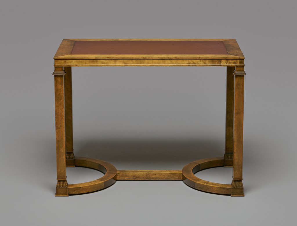 Jacksons - 'Caesar' Table - Axel Einar Hjorth