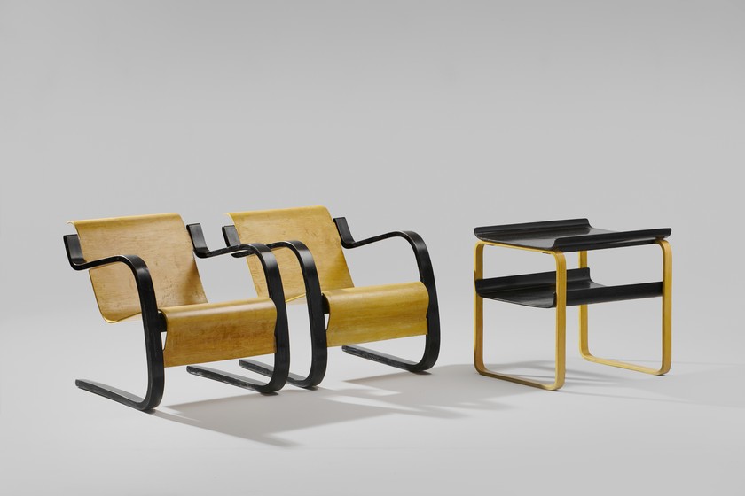 Alvar Aalto – Pair of 'Little Paimio' Armchairs and Occasional Table ...