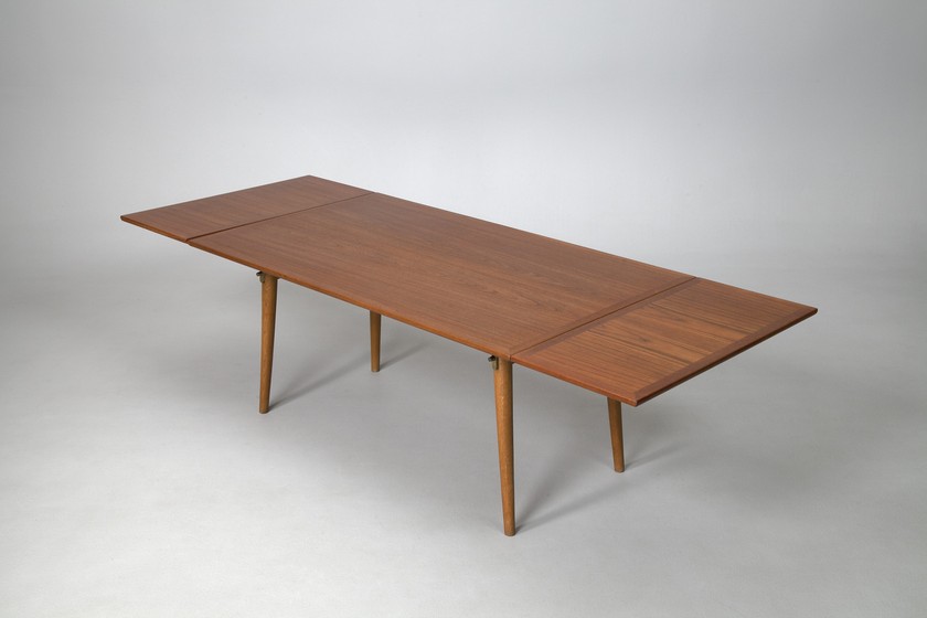 Hans J. Wegner – Dining Table - Jackson Design