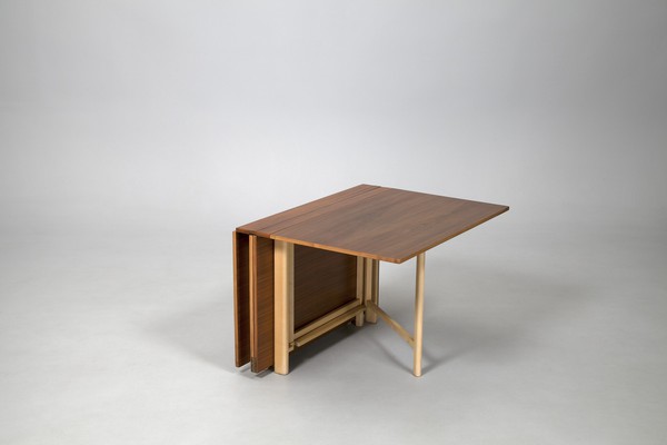 Jacksons - Extra Wide Maria Flap Extending Dining Table - Bruno Mathsson